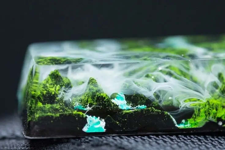 Yaeba Teeth Trend: Japan's Embrace of Crooked Smile Aesthetics