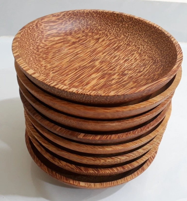 Coconut Wooden Plates/ Natural Coconut Wood Serving Dishes Handicraft ...
