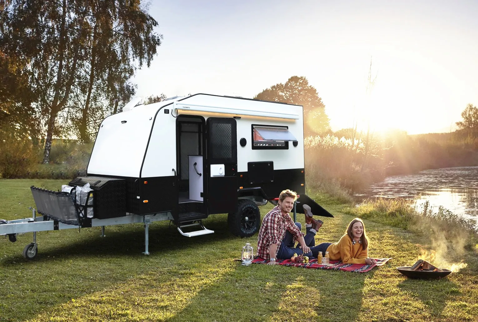 Manley Travel Trailer - Slide Side Patio Toy Hauler 2020