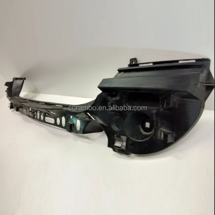 OEM 51127184766 Rear Bumper Center Support for BMW 5 Series