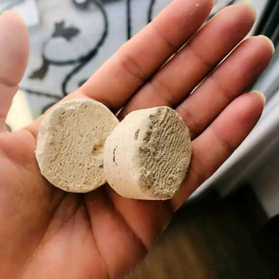 Sefidab Stone - Natural Exfoliating Scrubber for Sensitive Skin