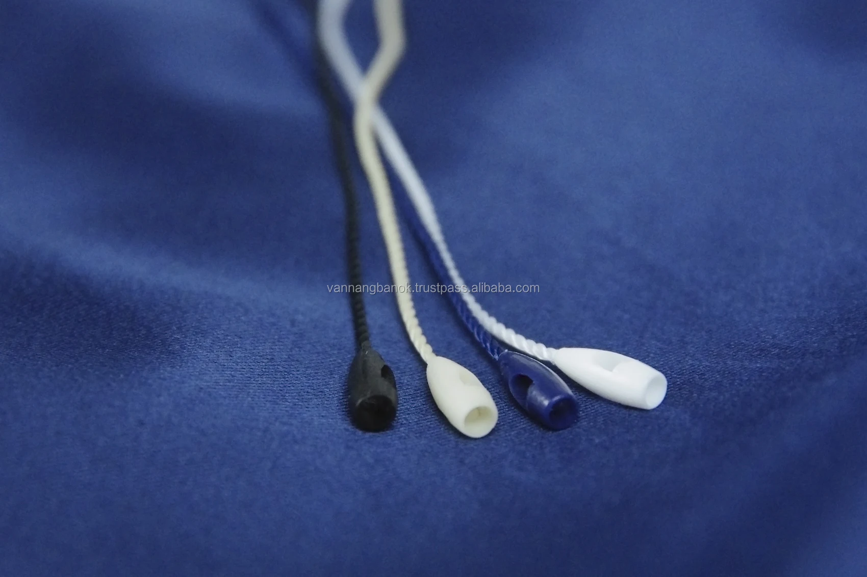 Ito Lox R String Fasteners - Sustainable Garment Accessories