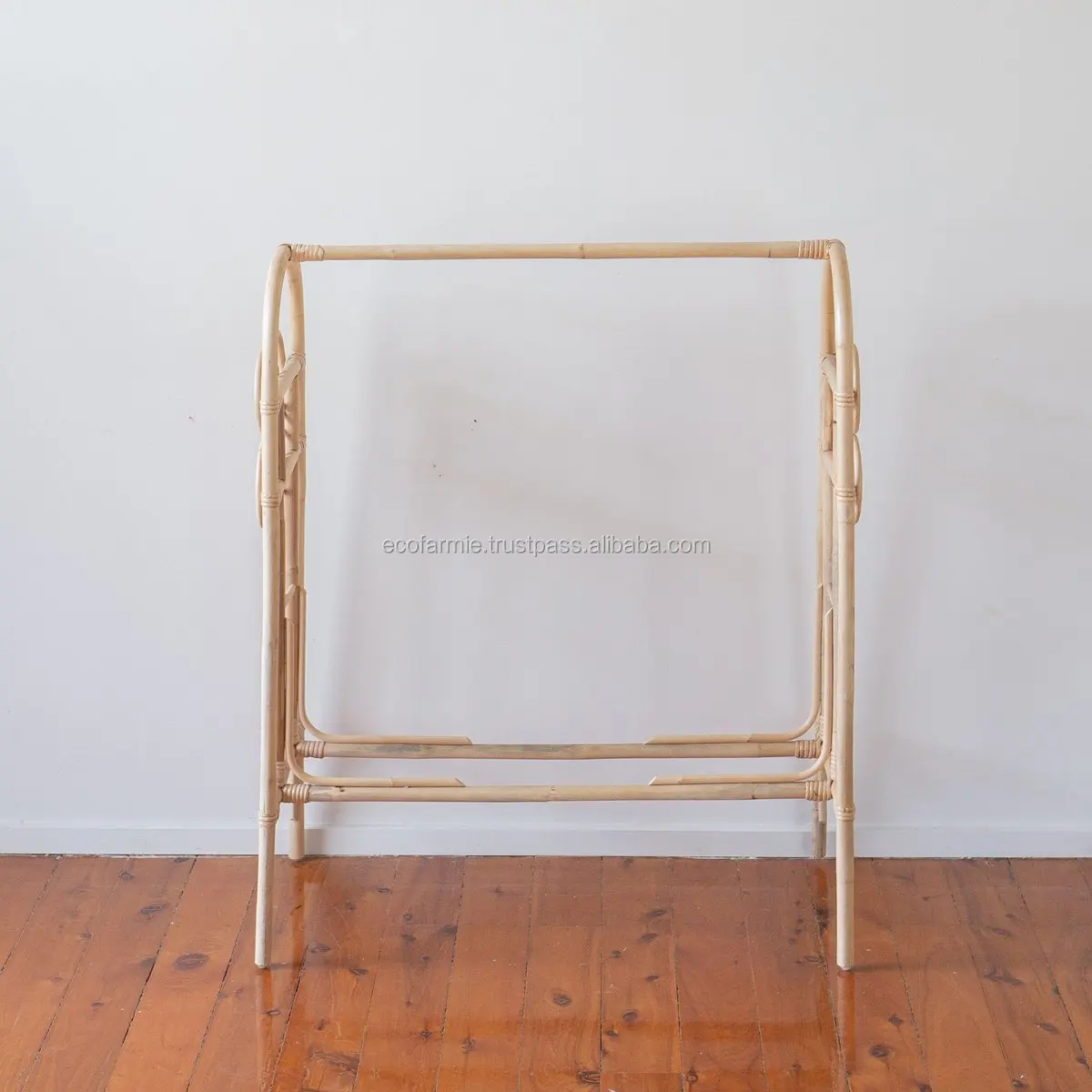 Rattan Clothes Racks - Eco-Friendly, Foldable & Customizable