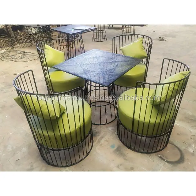 Hot Selling Modern Cafe & Restaurant Decorative Luxury Iron Wired Table ...