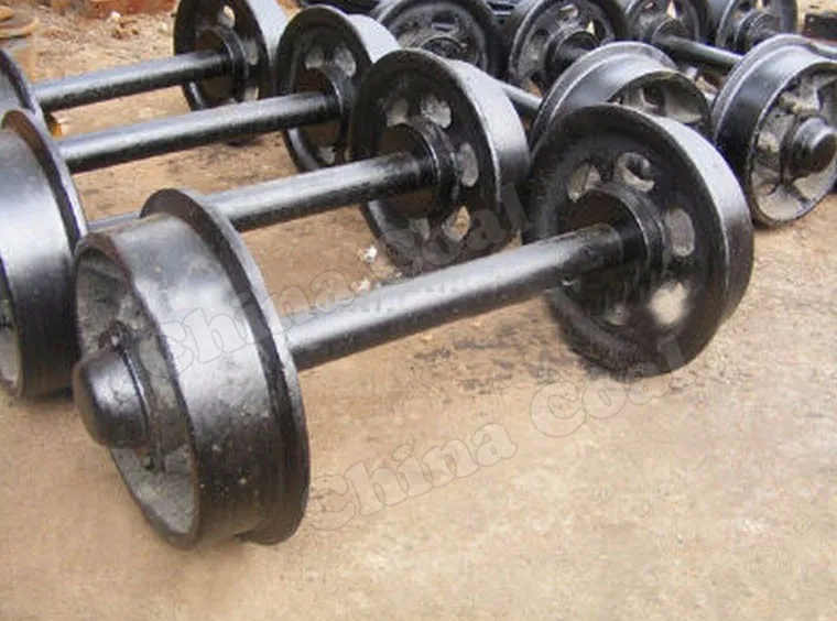 Railway Wheel Set - 300mm Diameter Cast Steel Wheels for Train OEM