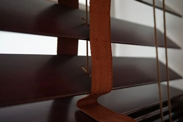 Rraj Ladder String Wood Blind 2 Inch Wood Slat Blind - Buy Venetian ...