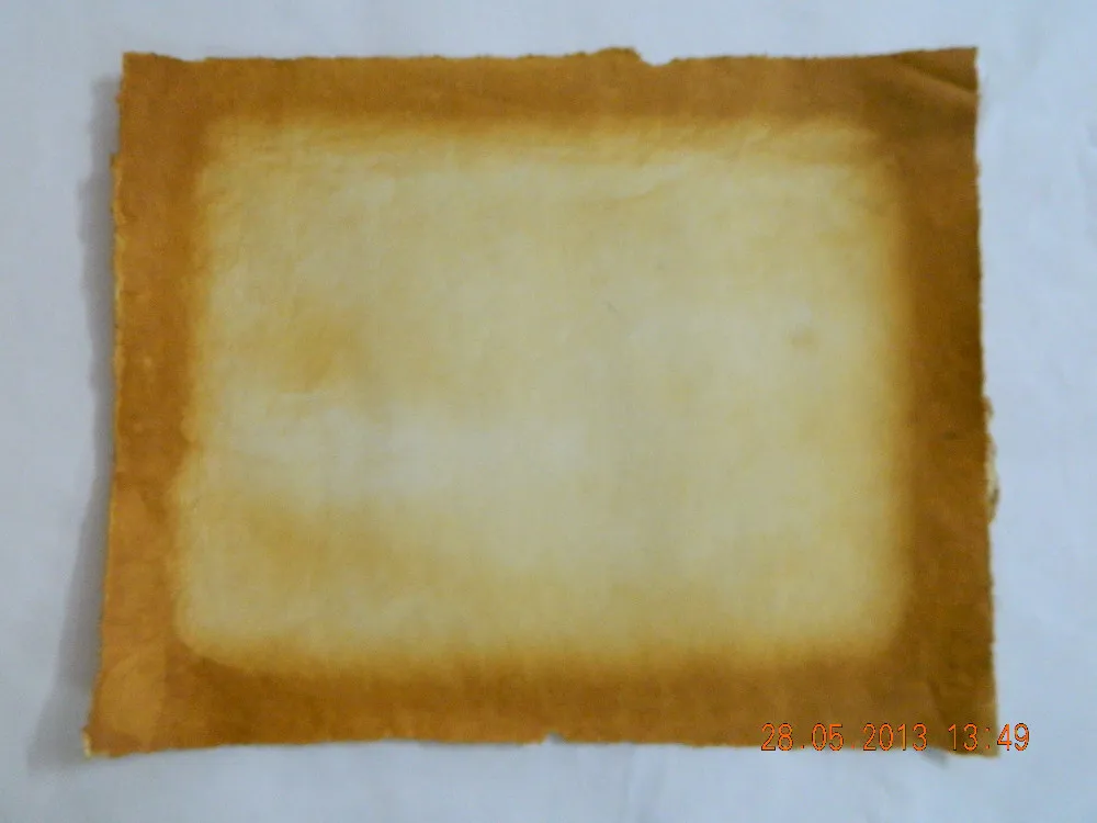 Old Look Handmade Papers In Vintage Theme With Burnt Edges Suitable For ...