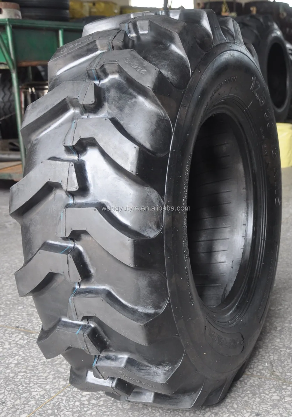 R4 Pattern 12.5/80-18-12PR TL Tire - TOP TRUST Quality