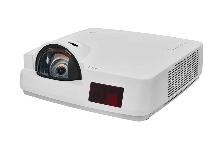 3LCD Multimedia 3700 Lumens 1080P 3D Ultra Short Throw Projector