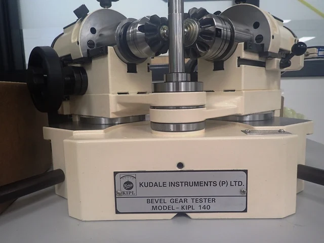Worm And Bevel Gear Testing Machine - Buy Double Flank Bevel Gear ...