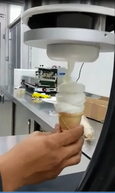Efficient One Shot Ice Cream Machine - High Productivity