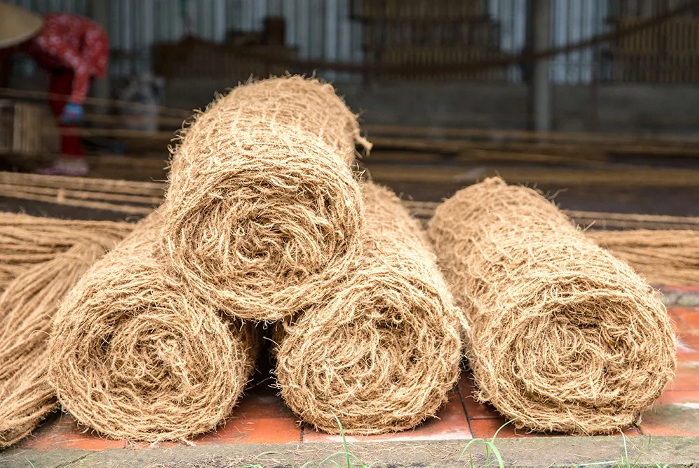 COIR NET/ COCONUT FIBER MESH from Vietnam for Erosion Control