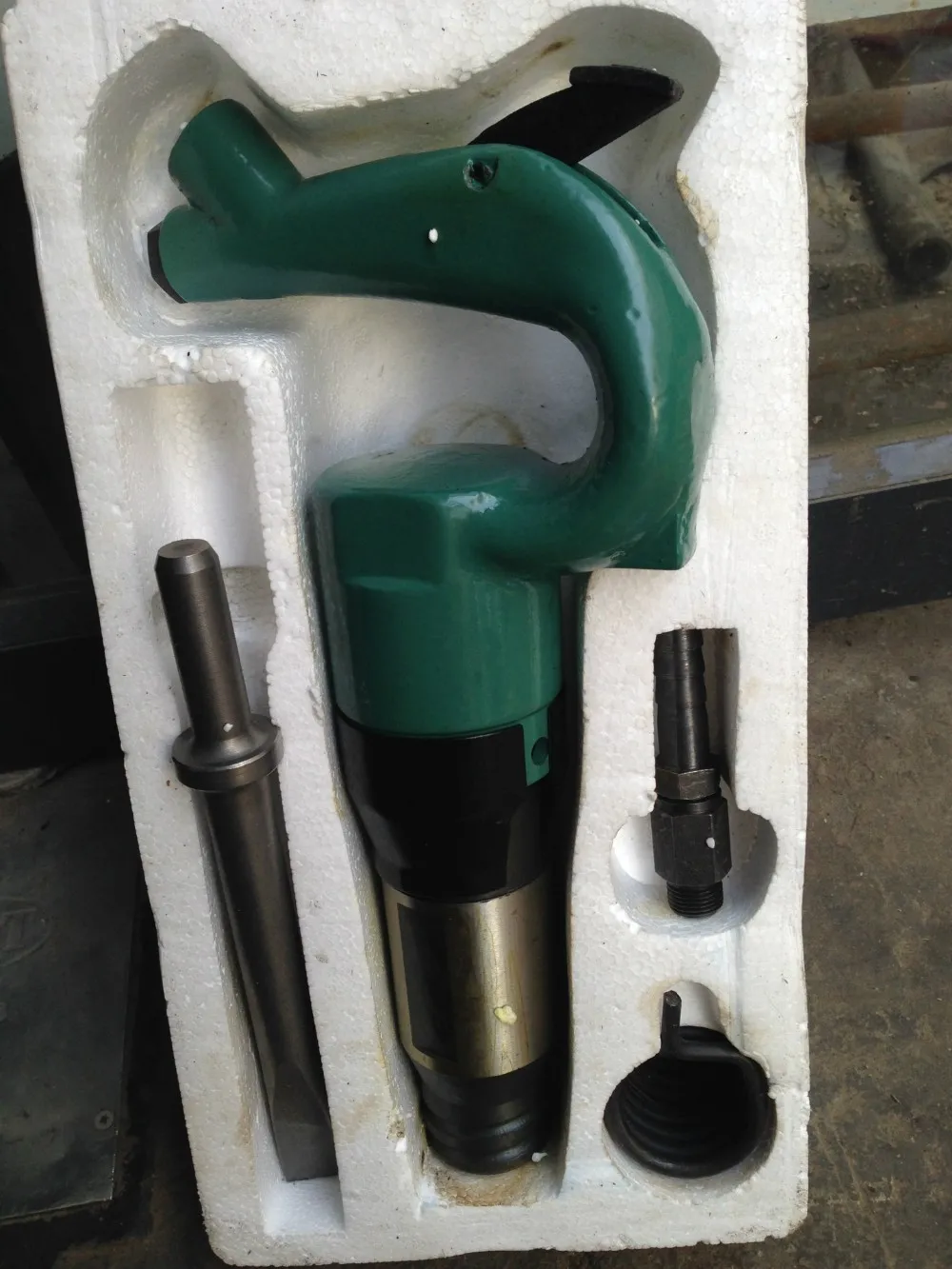 Portable Air Tools C6 Pneumatic Chipping Hammer - Buy Pneumatic Jack Hammer,Air Chipping Hammer ...