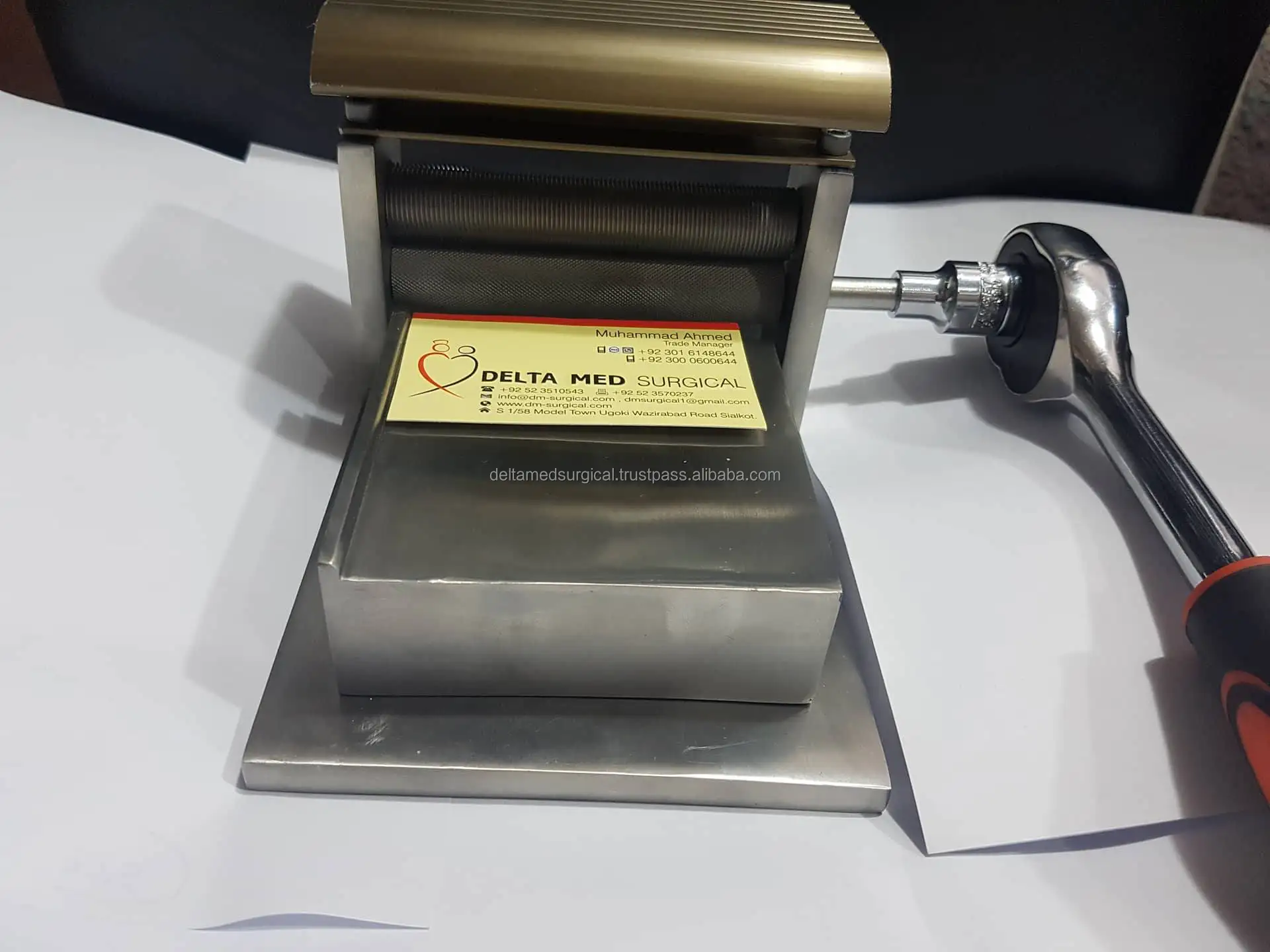 Skin Graft Mesher For Plastic Surgery From Delta Med - Buy Skin Graft ...