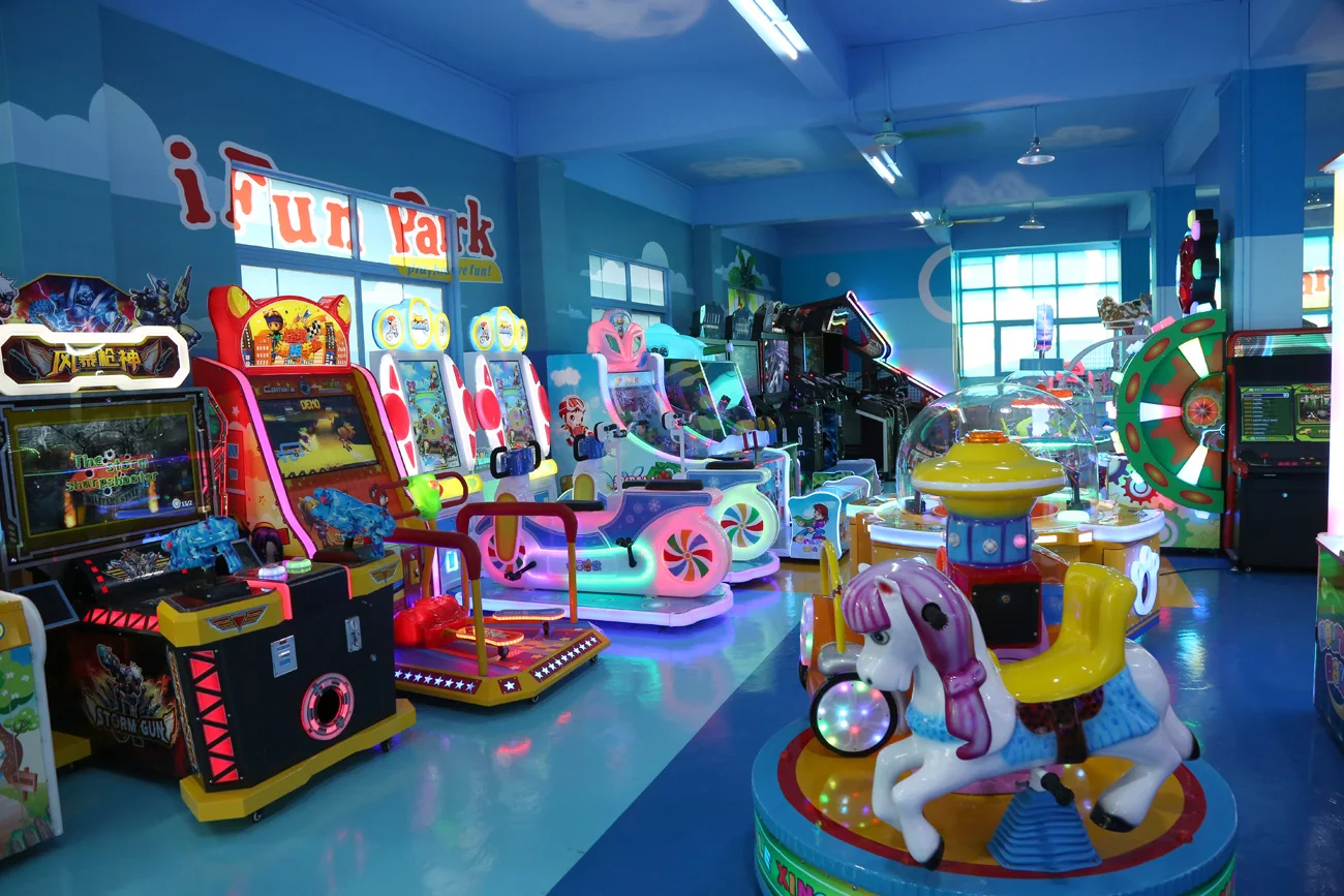 IFUN Coin Operated Arcade Dancing Simulator Game Machine