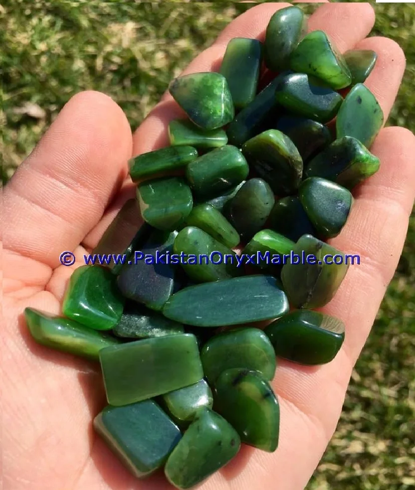 Tumbled Green Jade "nephrite" (pakistan) - Mineral Gemstones
