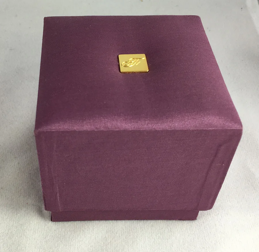 Luxury Brocade Silk Tassel Embellished Hinged Lid Gift Box
