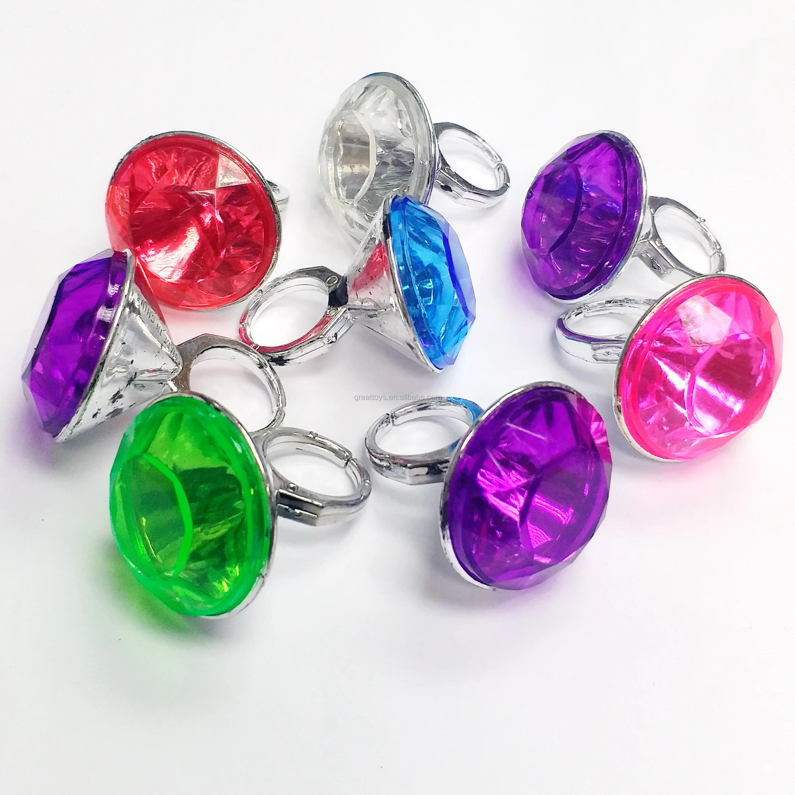 Plastic Purple Diamond Girl Rings Toy Princess Birthday Party Favor ...