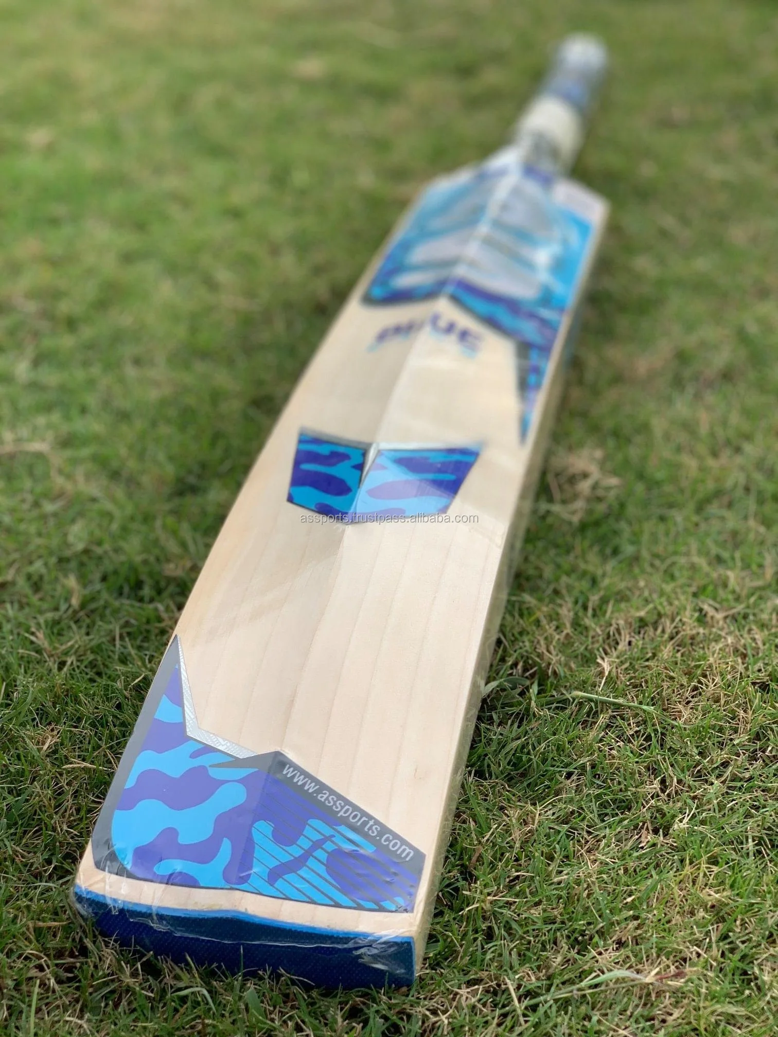 Custom Made Hand Crafted Hard Ball Bat For Professionals English Willow ...