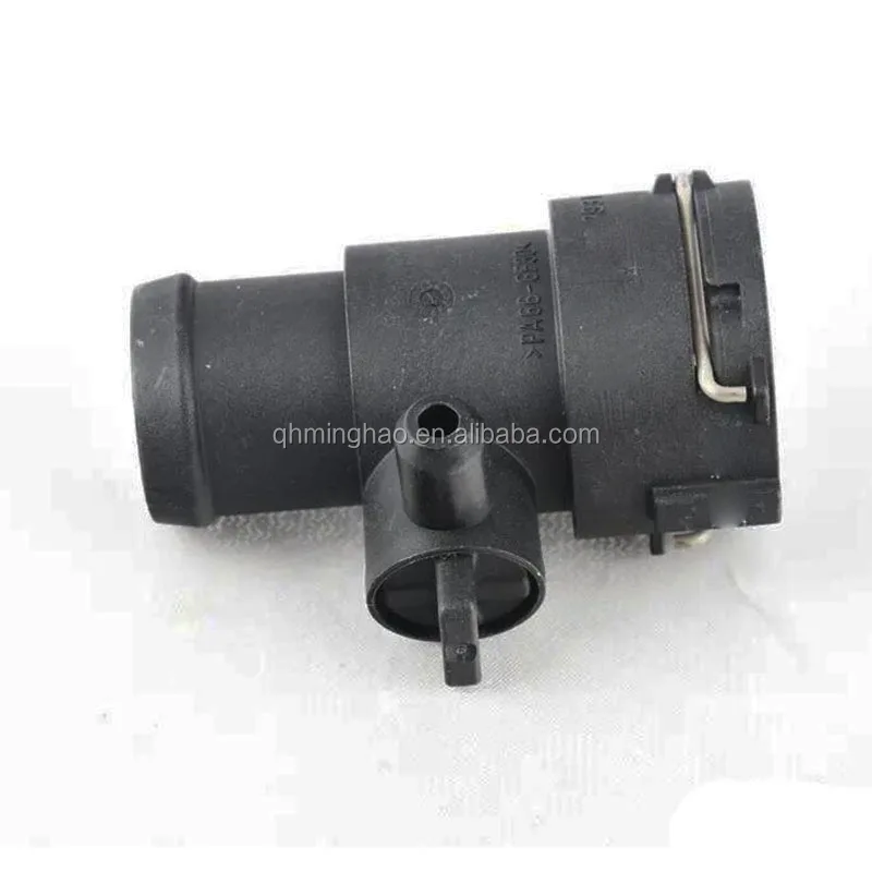 อะไหล่รถยนต์8K0 122 293F น้ำหล่อเย็นเชื่อมต่อท่อหม้อน้ำข้อต่อหน้าแปลน ...