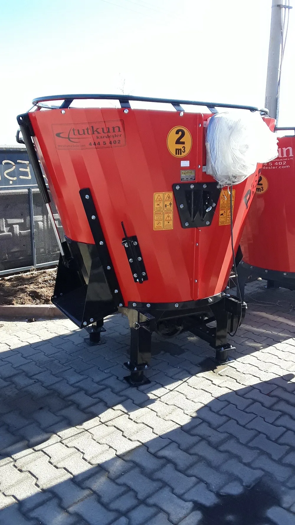 Total Mixed Ration Mixer For Feeding Dairy Cattle - Buy Ruminant Animal ...